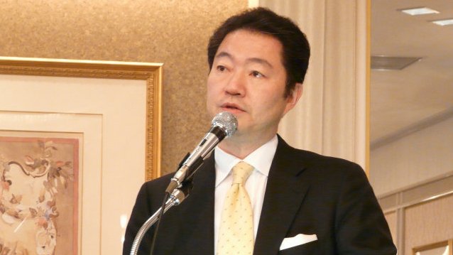 อดีตประธาน Square Enix ลั่น Konami ทำกับ Kojima โหดเกิน ! | GamingDose