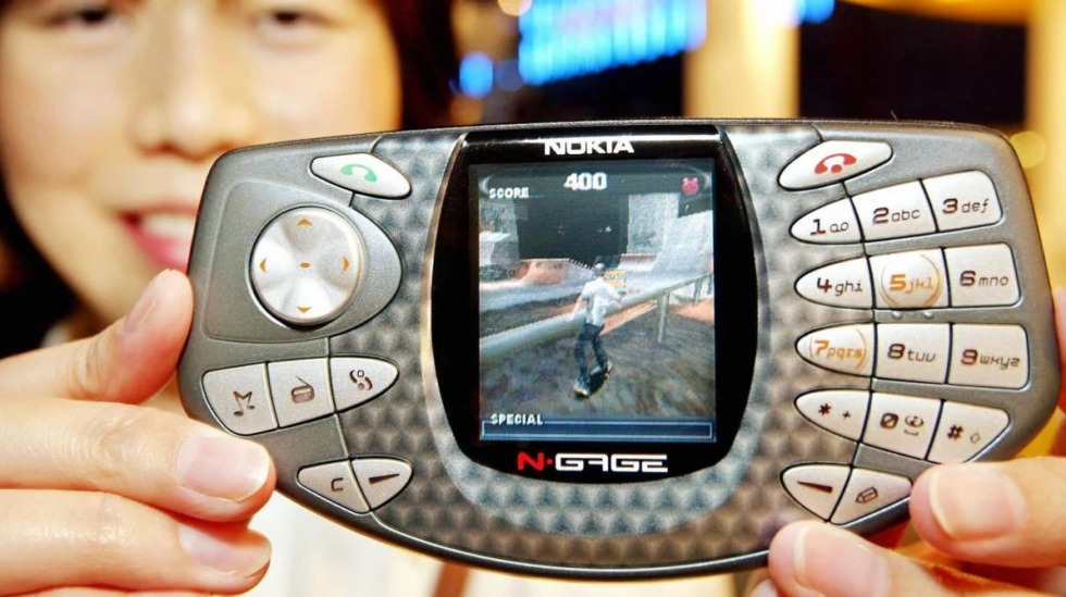 Nokia N-Gage ตำนานมือถือสำหรับเล่นเกมที่ไอเดียล้ำหน้ามาก่อนกาล | GamingDose