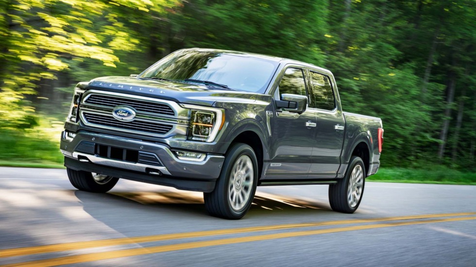 รถยนต์ Ford F - 150 มีเทคโนโลยีการแสดงผลภาพสถานะของตัวรถ ที่ได้รับแรง ...