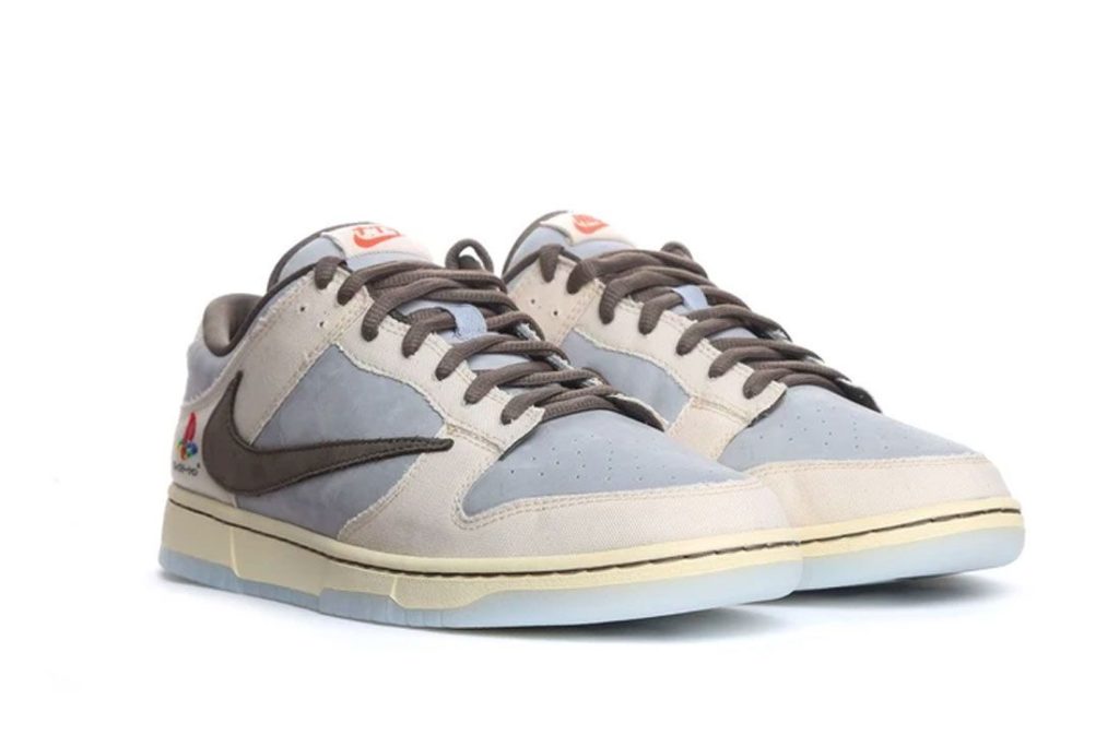 เปิดตัว Nike Dunk Low x PlayStation รองเท้า Travis Scott รุ่น Limited ...