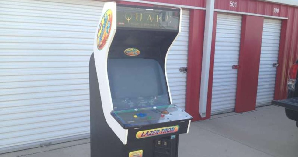 6 เกมขวัญใจผู้เล่น ที่โดนดัดแปลงกลายเป็นตู้เกมอาร์เคดแบบงง ๆ | GamingDose