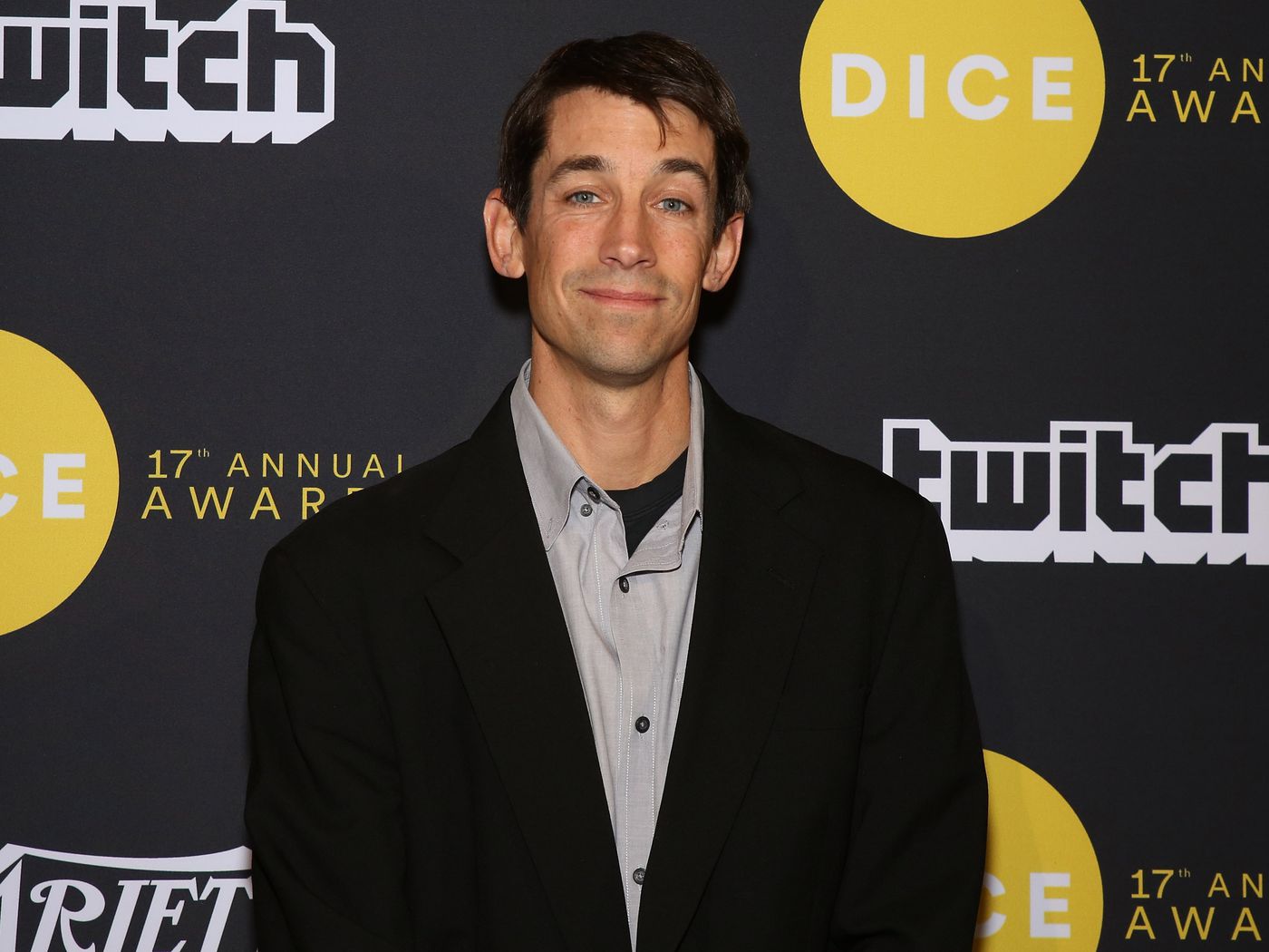 Ted Price ผู้ก่อตั้งและประธาน Insomniac Games ประกาศเตรียมลงจากตำแหน่ง ...